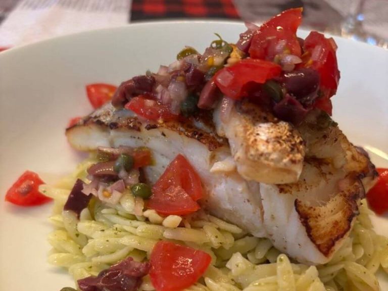 Recette de Morue sauce vierge à la Annik - Caroline Tanguay ...